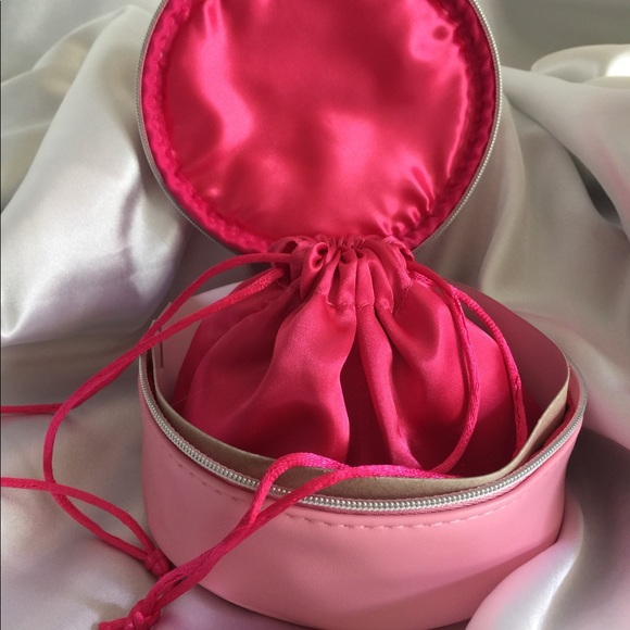 Ulta Beauty | Bags | Ulta 27 Limited Edition Pink Awareness Satin Bag ...